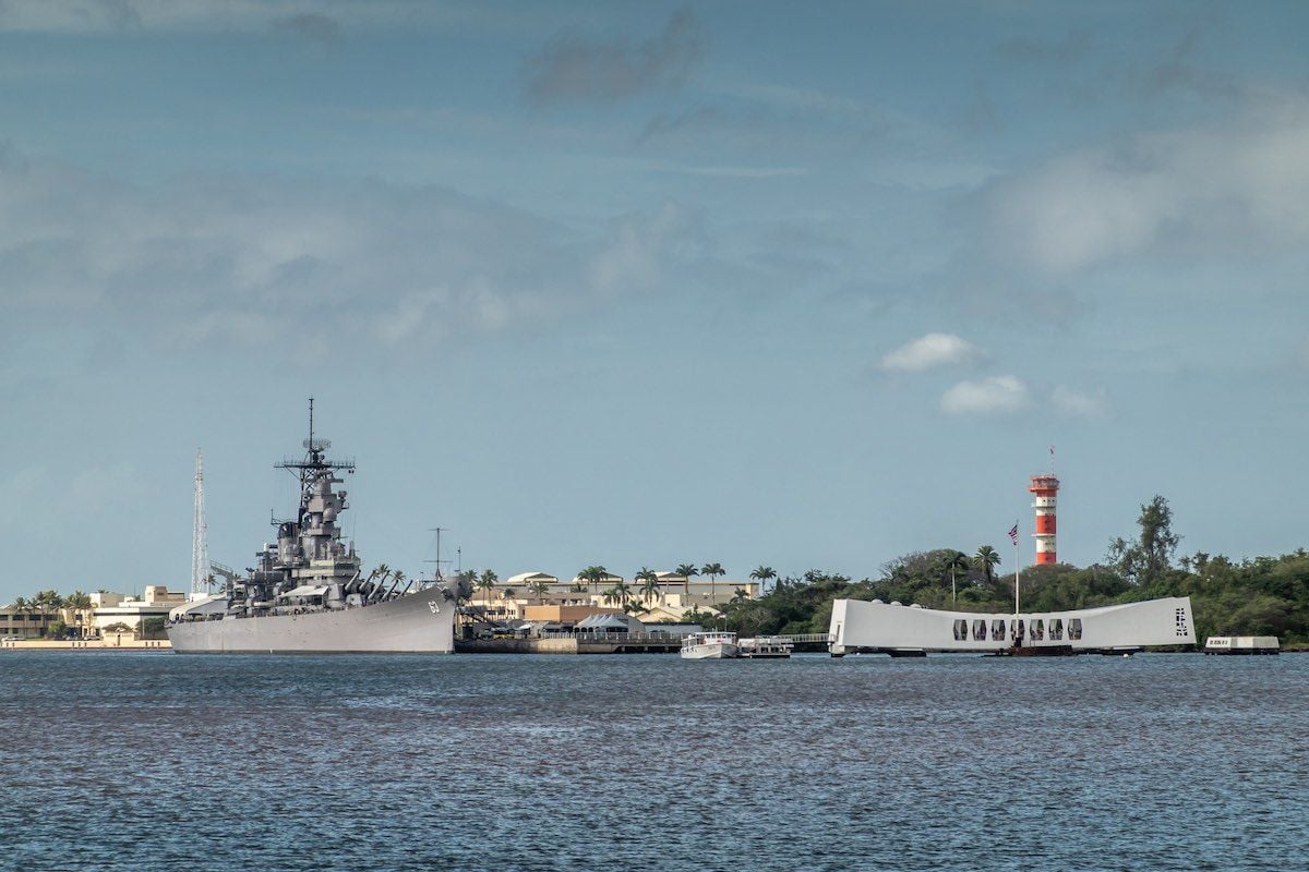 How to Visit Pearl Harbor: Scheduling, Tickets, and Must-See Monuments